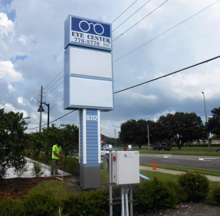 Pylon Signs - Florida Sign Company - Since 1951